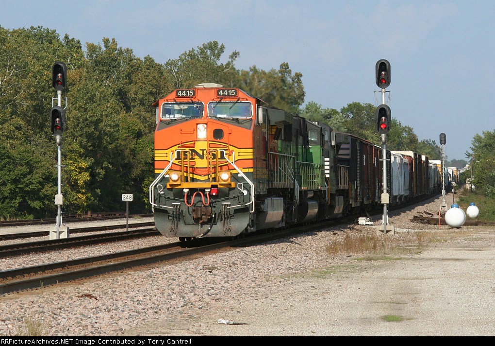 BNSF 4415